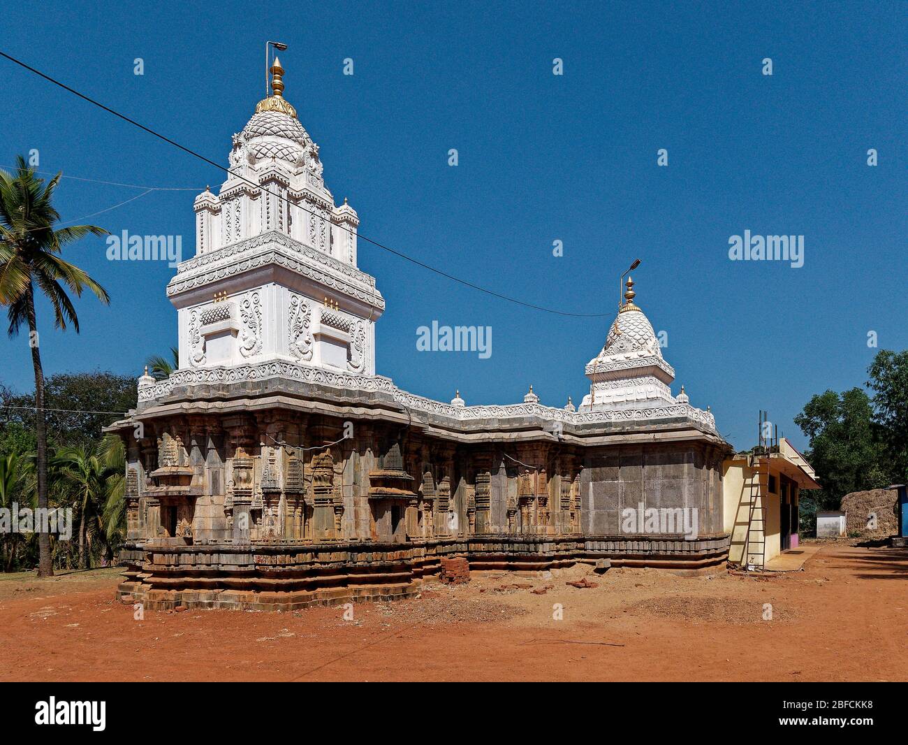 Kalasha temple hi-res stock photography and images - Alamy