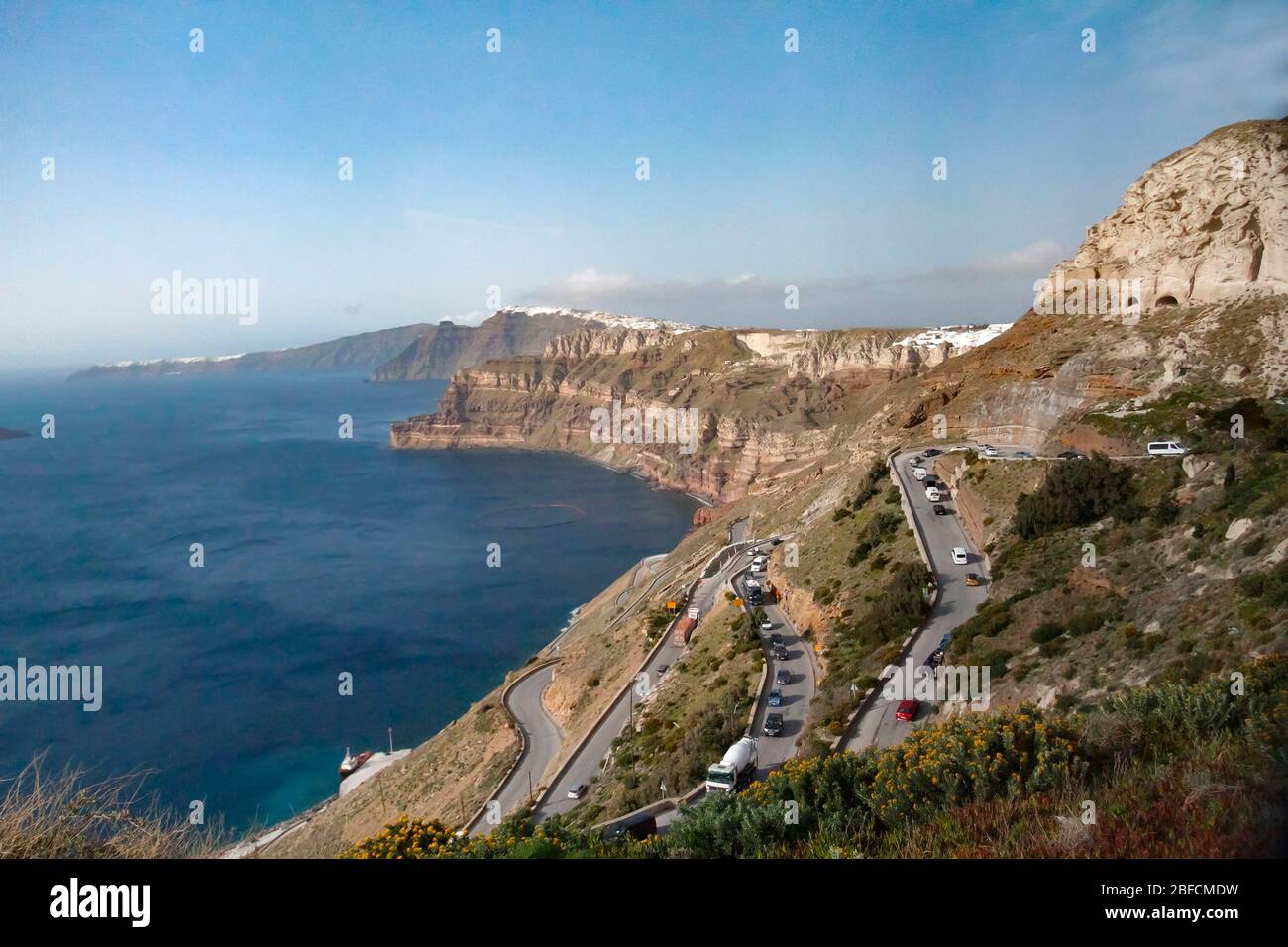 Port athinios santorini hi-res stock photography and images - Alamy