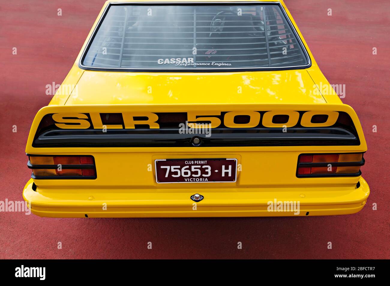 Sl r 5000 hi-res stock photography and images - Alamy