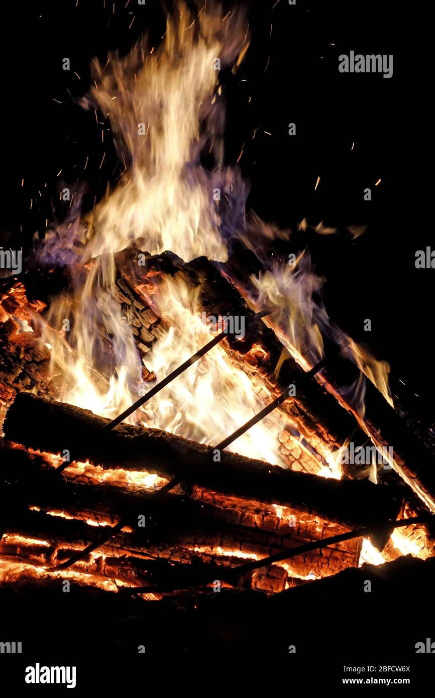 Fireplace close up hi-res stock photography and images - Alamy
