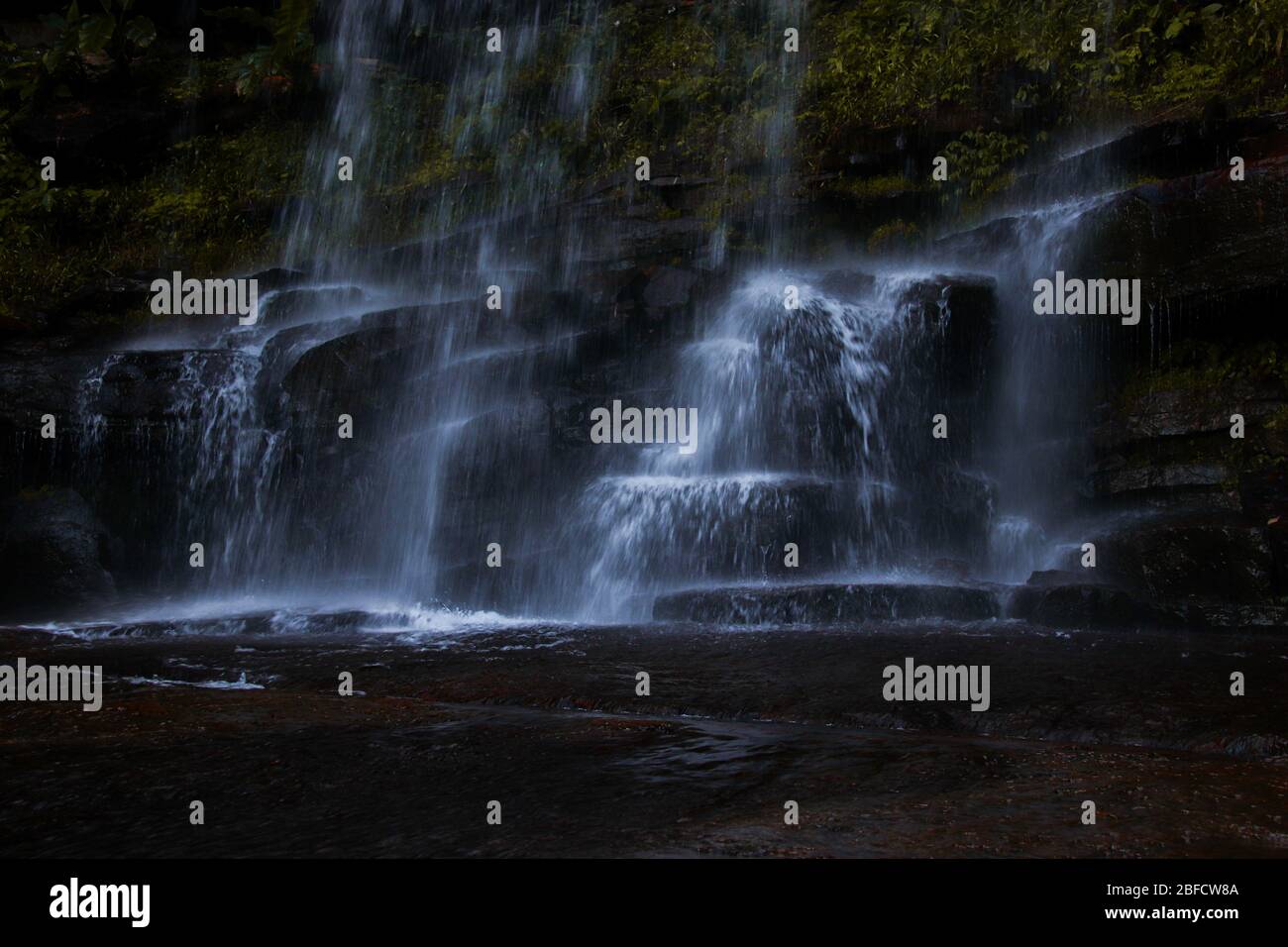 Tada waterfalls hi-res stock photography and images - Alamy