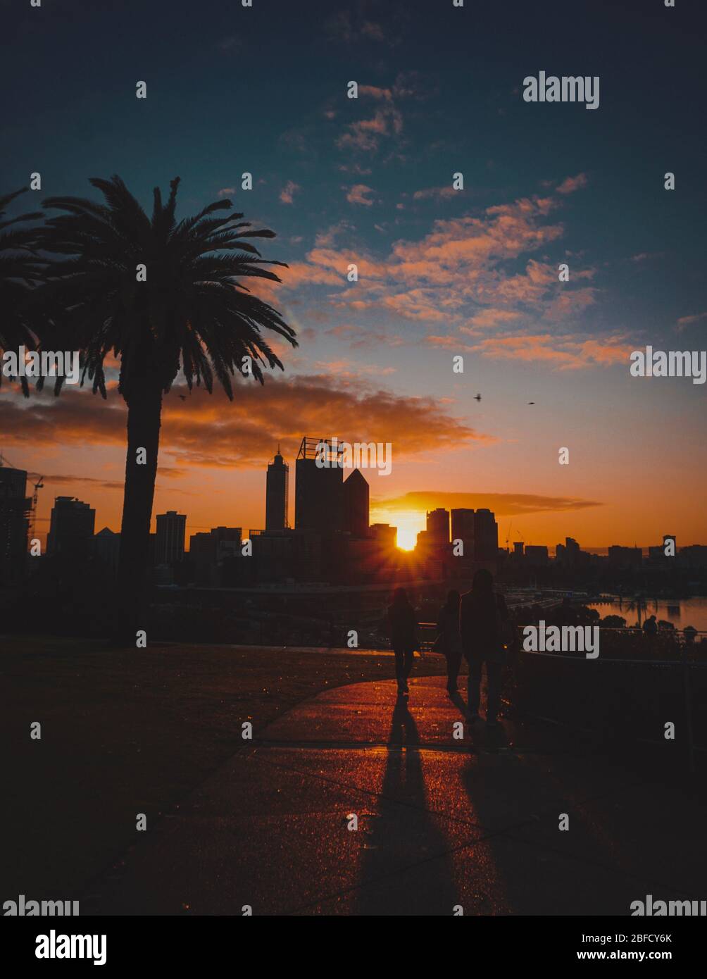 Perth skyline silhouette hi-res stock photography and images - Alamy