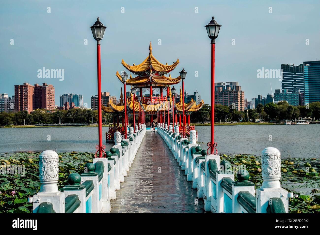 Traditional taiwanese red tample by the Lotus lake in Kaohsiung, Taiwan ...