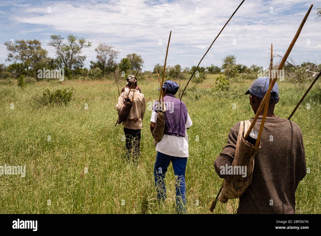 Ju hoansi tribe hi-res stock photography and images - Alamy