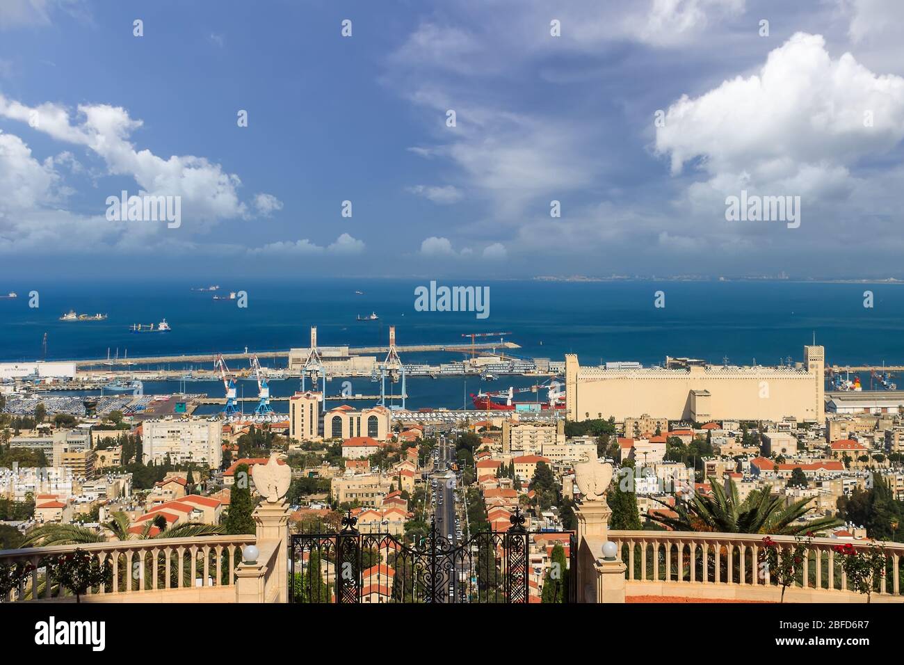 Port of Haifa, Israel. Landscape with a view of the horizon at sea ...