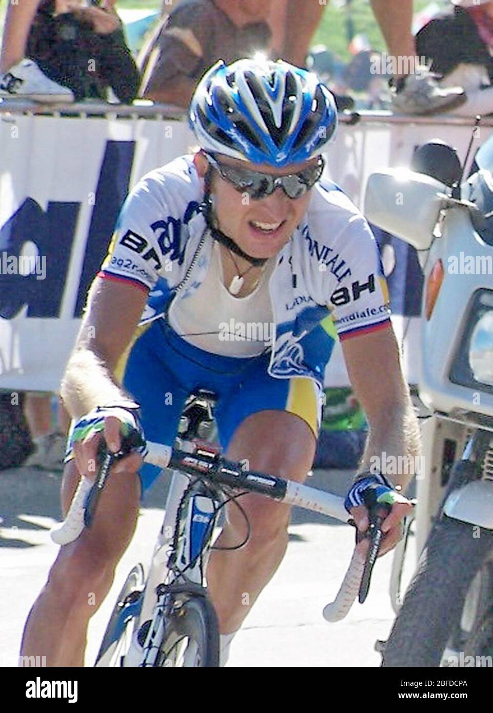 Cycling tour de france 2008 stage 5 hi-res stock photography and images ...