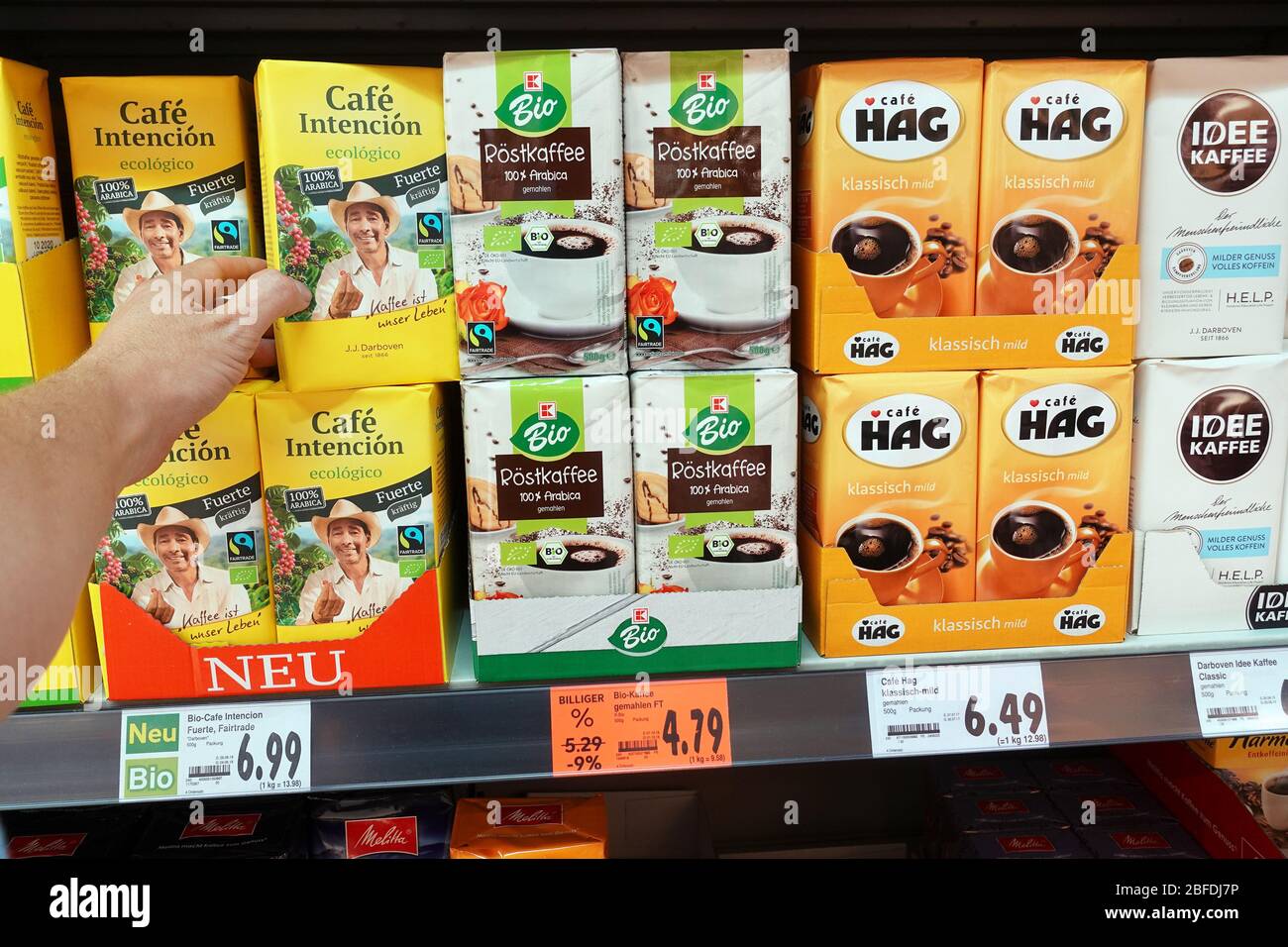 Fairtrade coffee hi-res stock photography and images - Alamy
