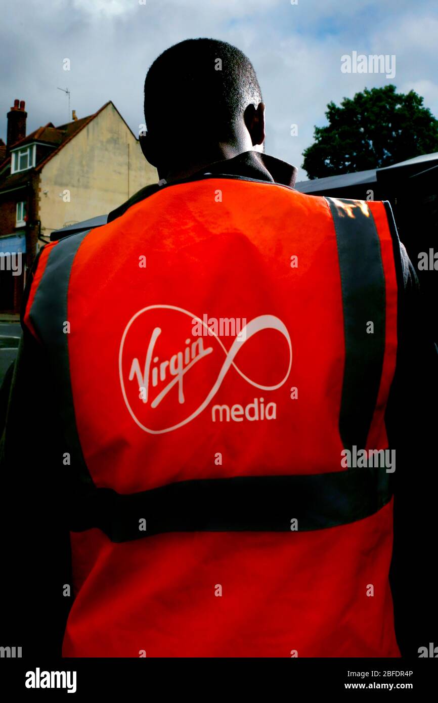 Virgin media cable tv broadband hi-res stock photography and images - Alamy