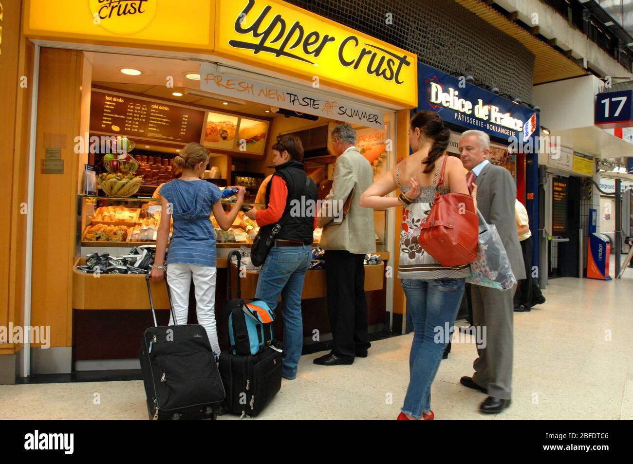 Upper Crust and Delice De France, Waterloo Station Stock Photo - Alamy