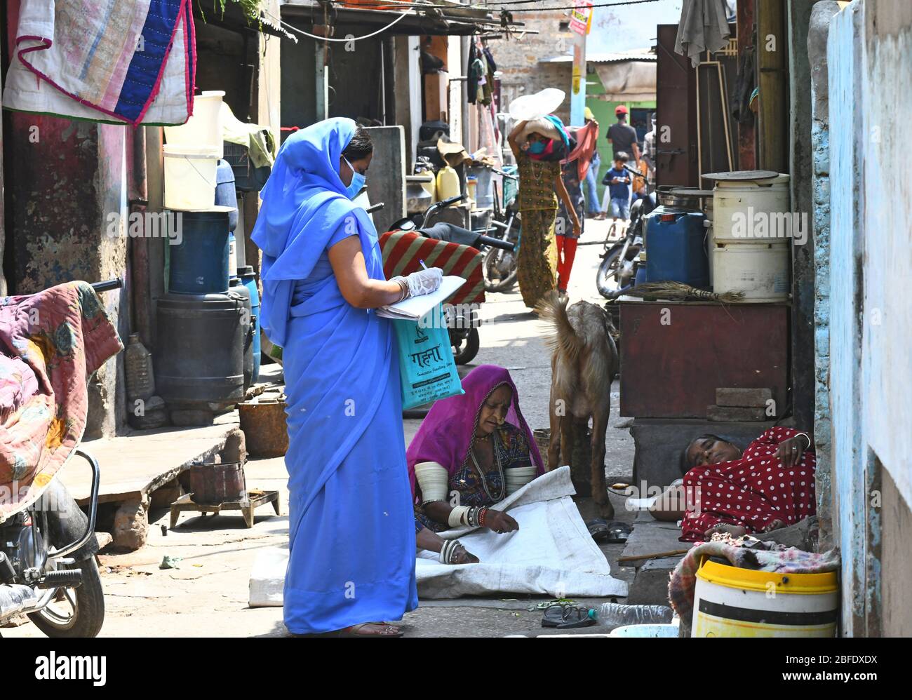 Indian Woman In Slum Town High Resolution Stock Photography and Images ...