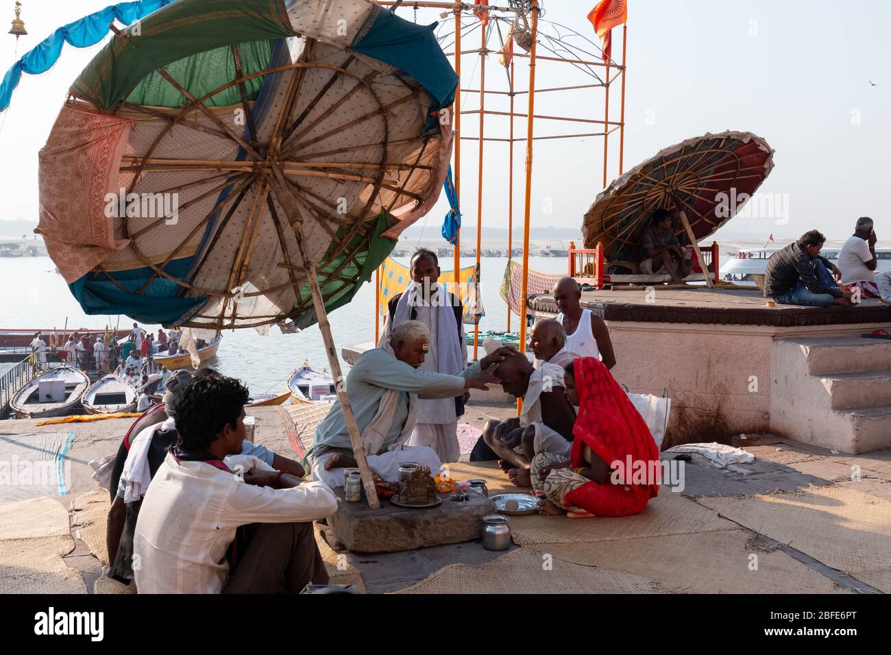 aranasi, Uttar Pradesh / India - April 2019 : Pilgrims worshiping river ...