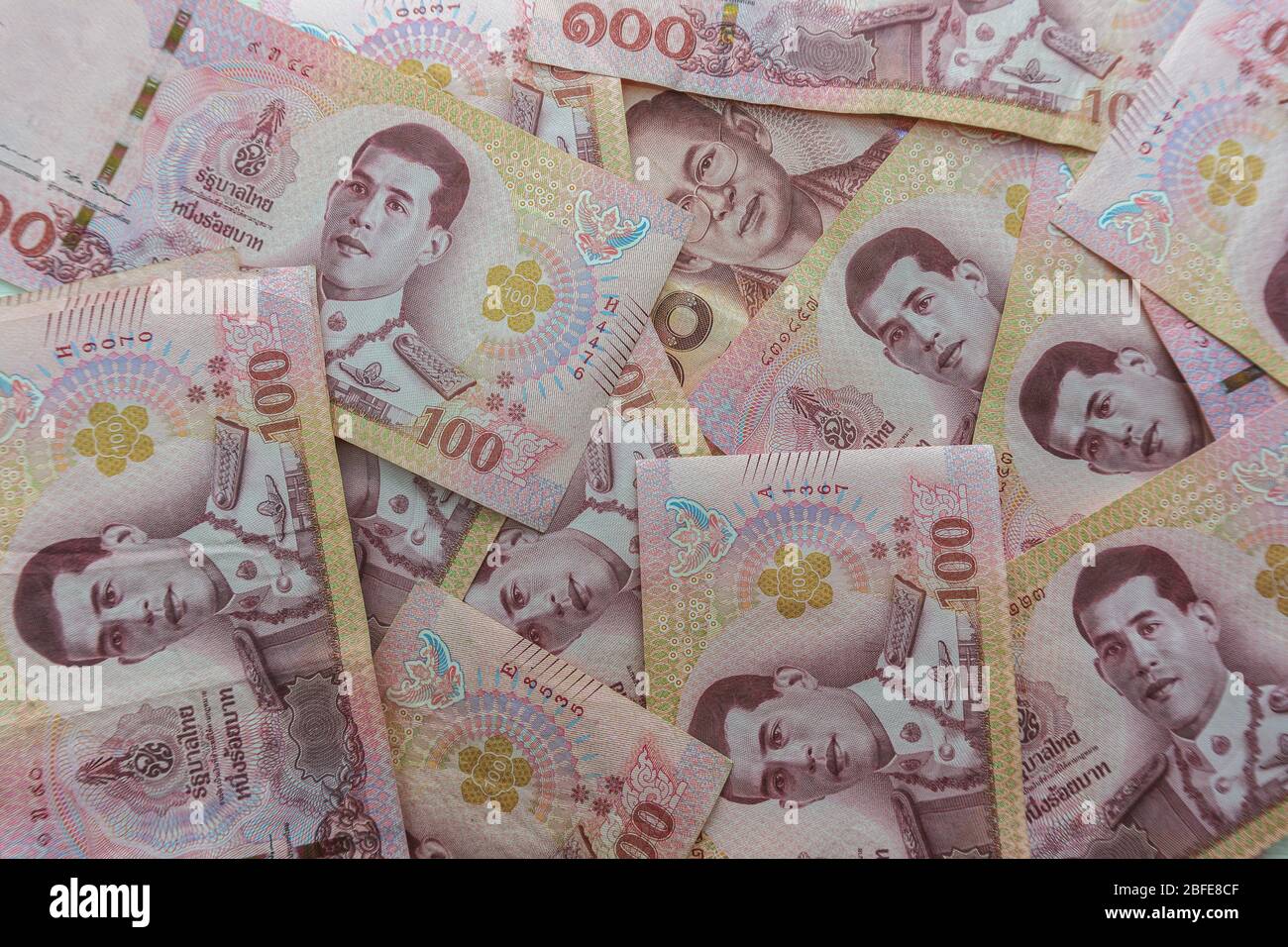 Thai baht Currency banknotes Money 100 baht cash background Stock Photo ...