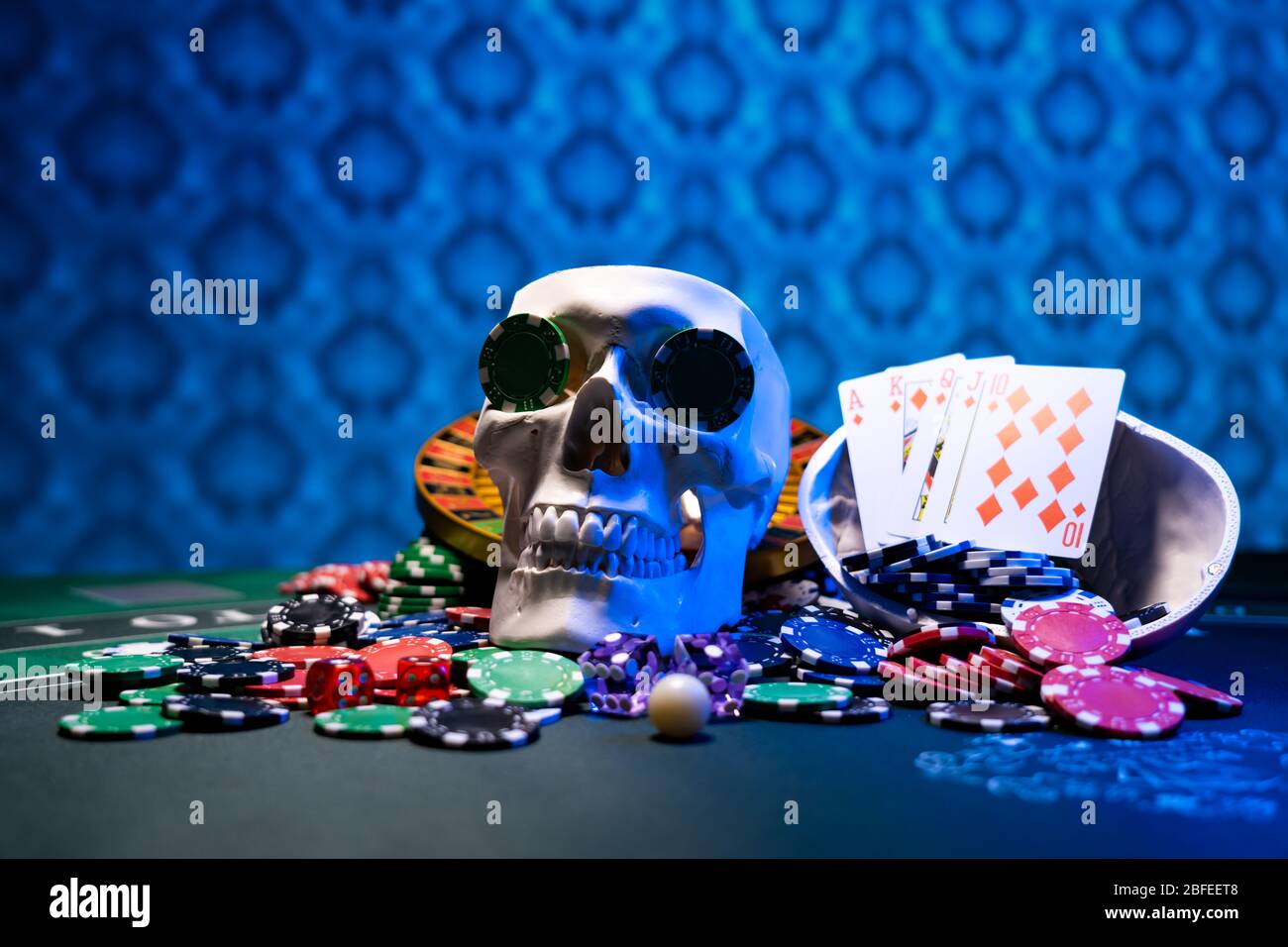 Human skull at Black Jack table Stock Photo - Alamy