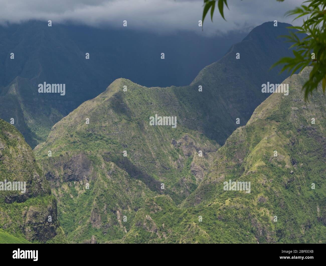 Scenic viewpoint on the crests in Mafate with impressive steep ...