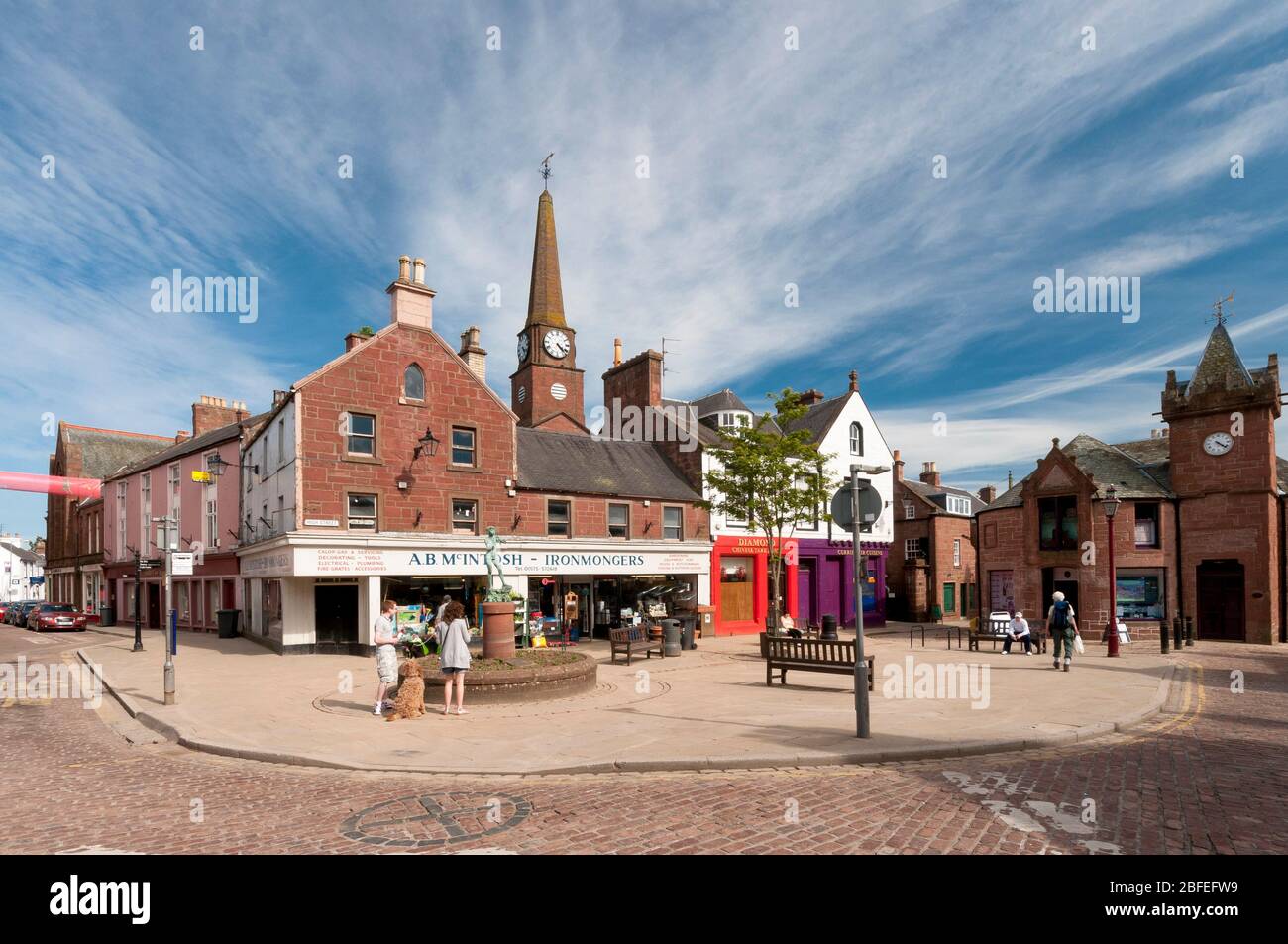 Peter Pan statue, Kirriemuir, Angus Stock Photo - Alamy