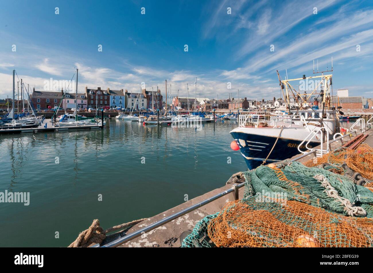 Arbroath pier hi-res stock photography and images - Alamy