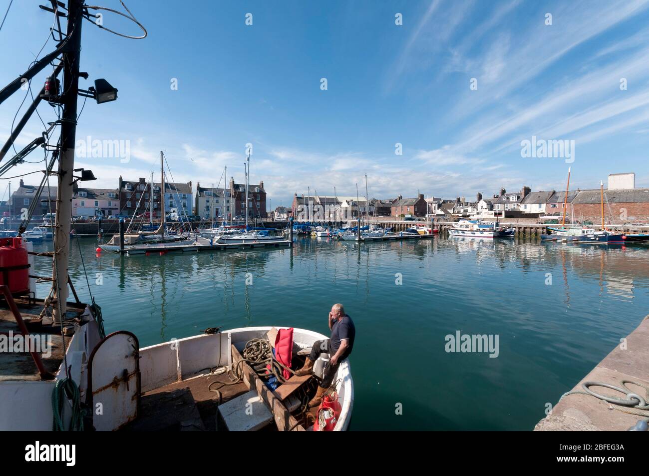 Arbroath pier hi-res stock photography and images - Alamy