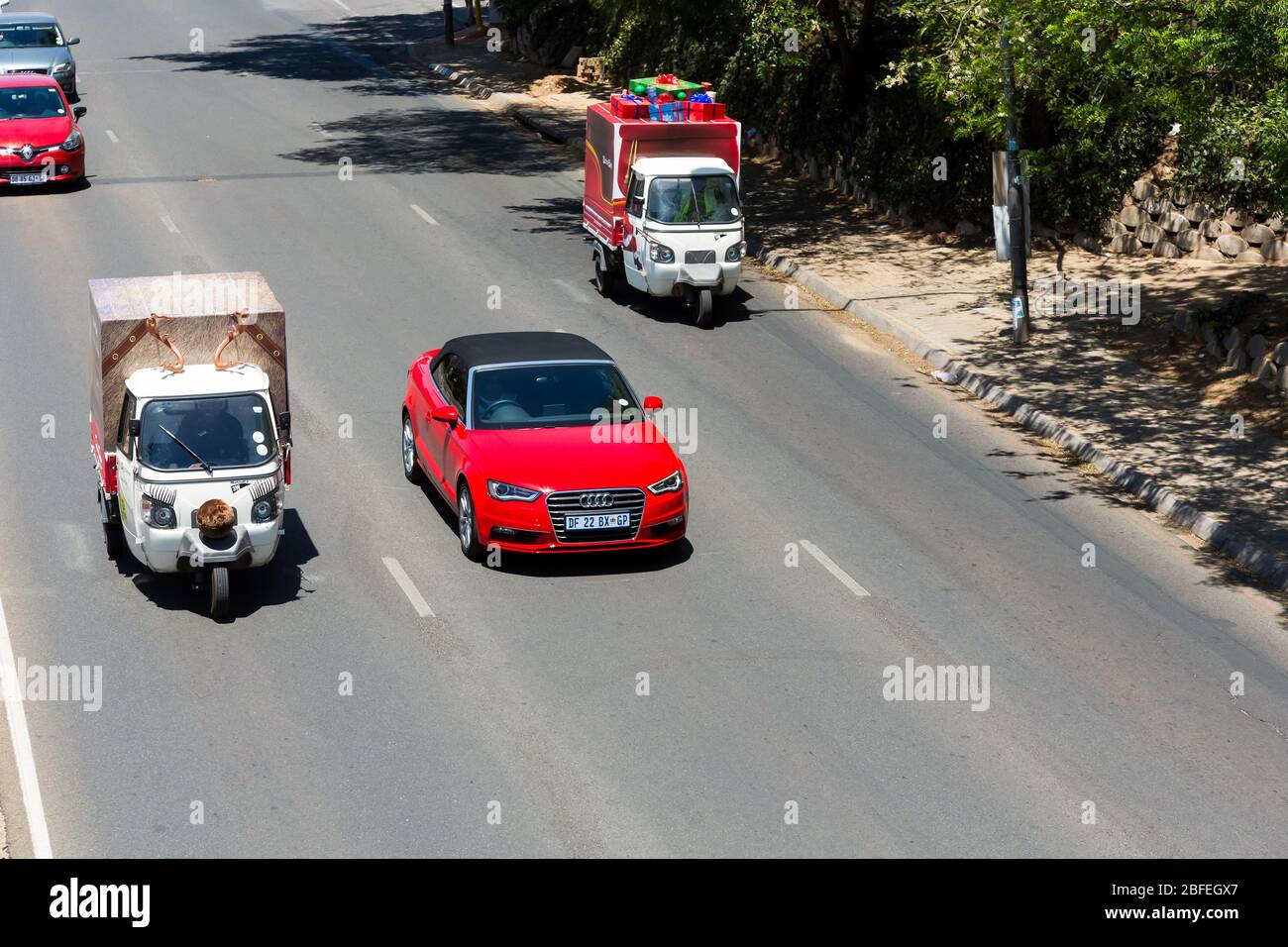 Home delivery vehicles hi-res stock photography and images - Alamy