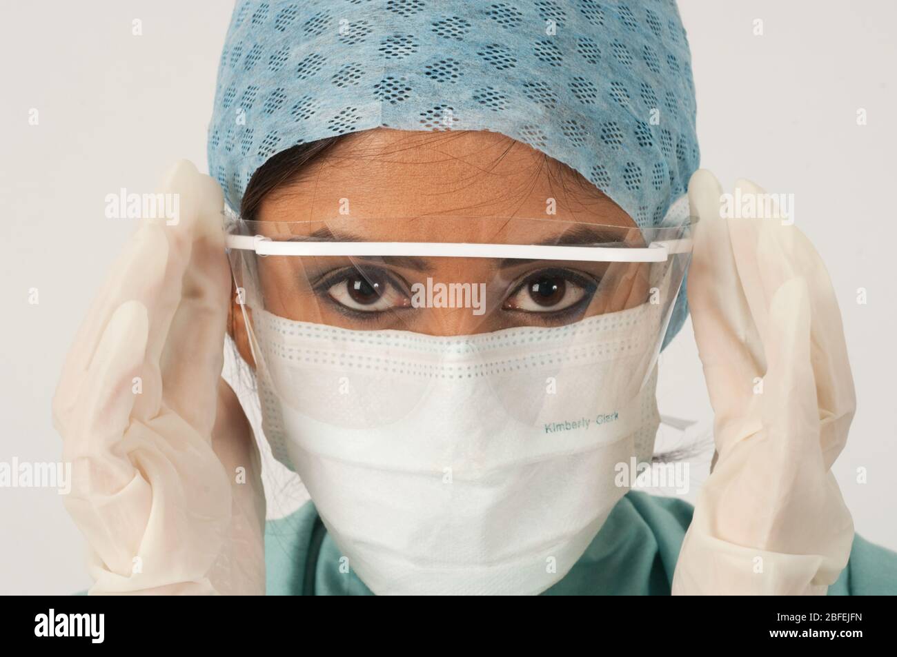 Eye shield hi-res stock photography and images - Alamy