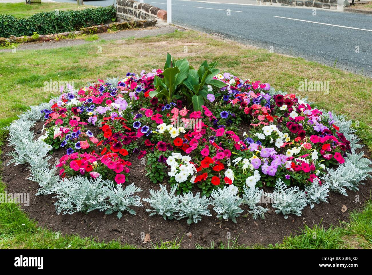 Flower garden competition hi-res stock photography and images - Alamy