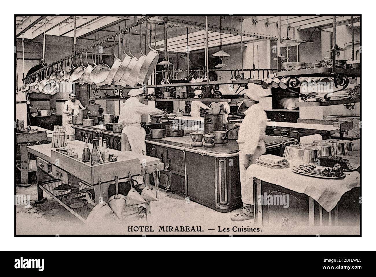 1900s kitchen hi-res stock photography and images - Alamy