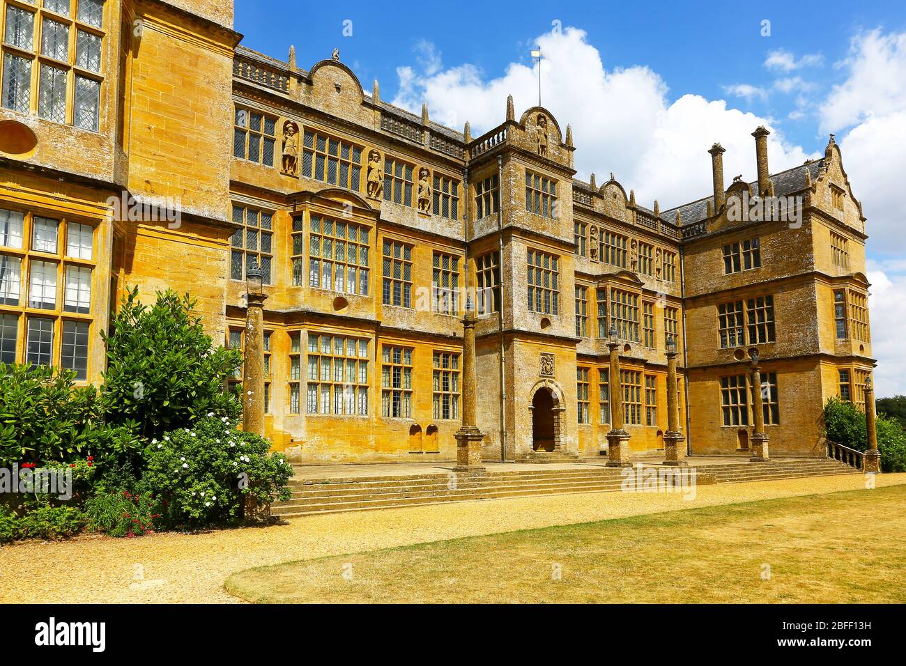 Montacute House, a late Elizabethan mansion at Montacute, Somerset ...
