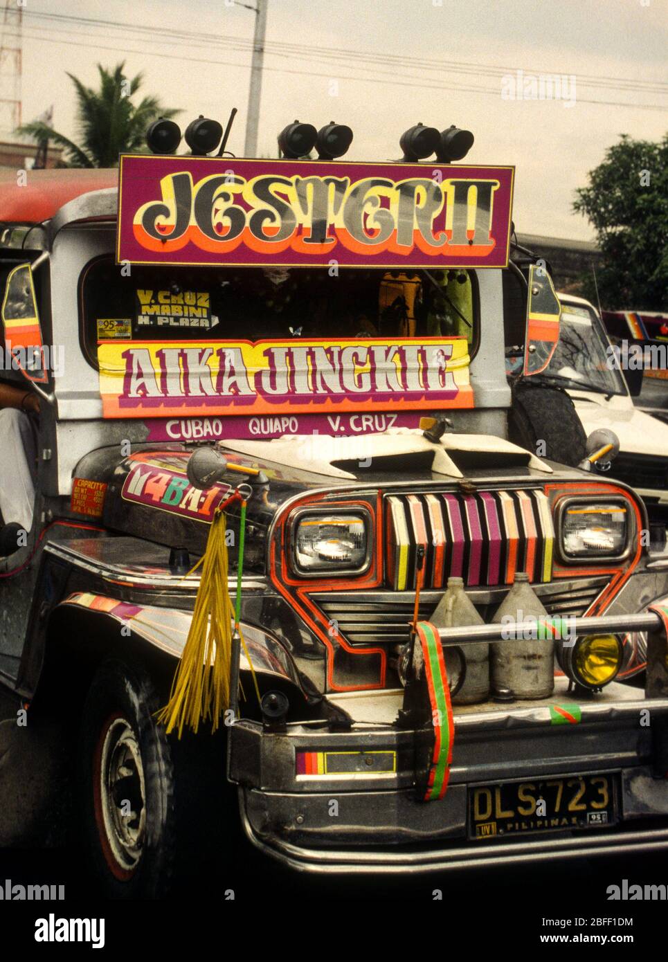 Jeepney minibus philippines hi-res stock photography and images - Alamy