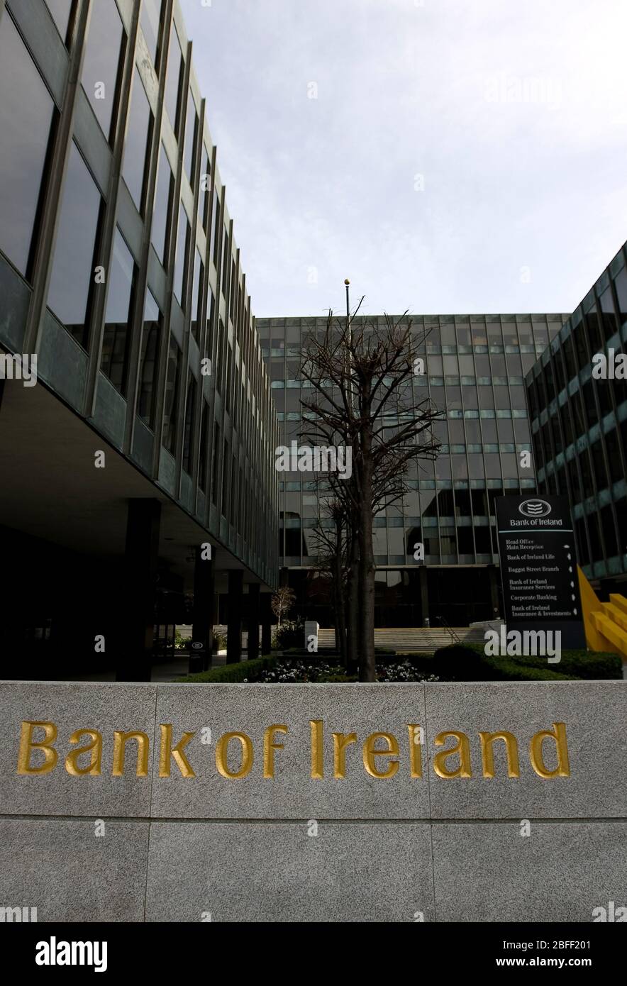 External photograph the head offices of the Bank of Ireland situated in ...