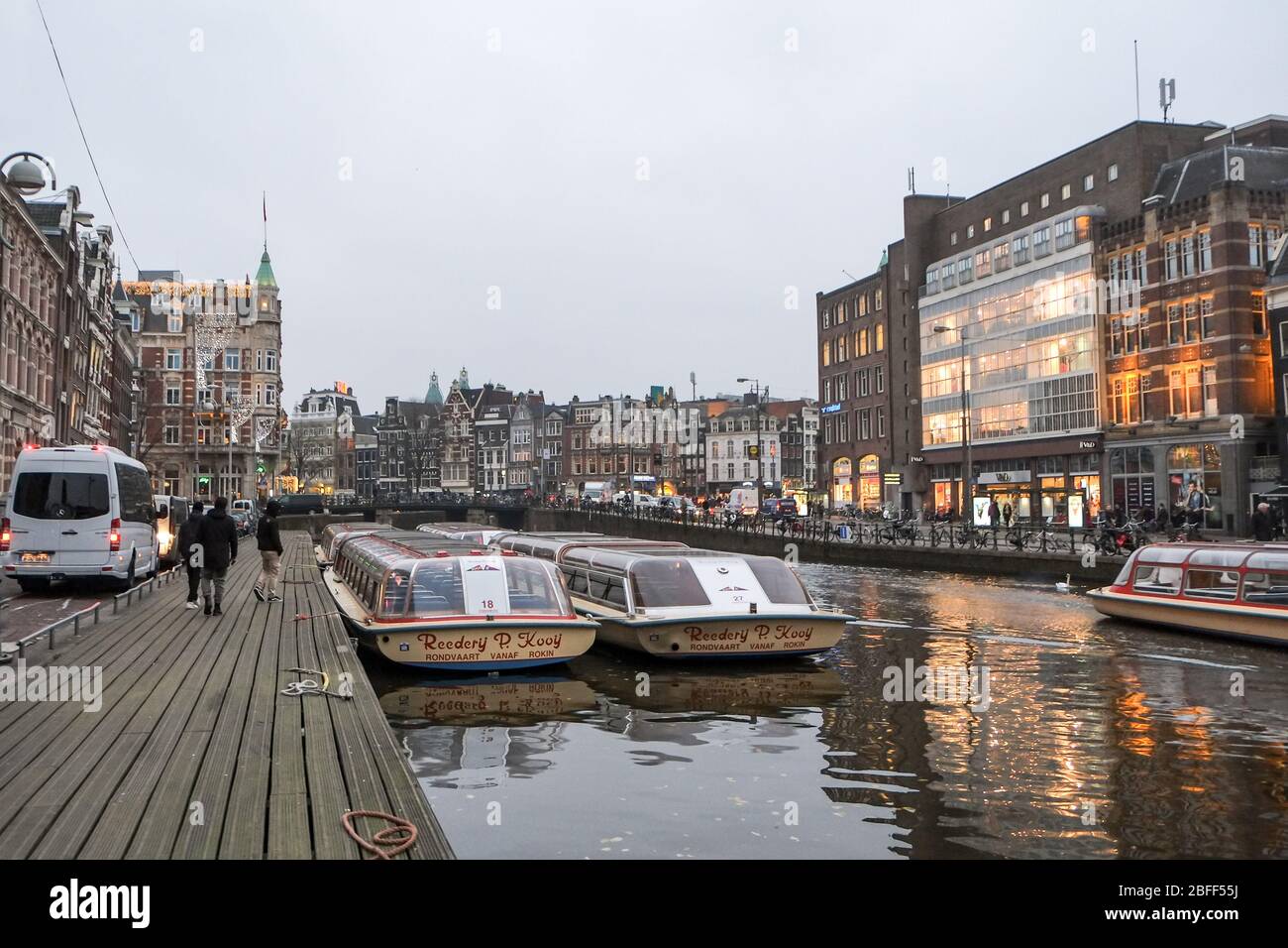 Moody architecture hi-res stock photography and images - Alamy