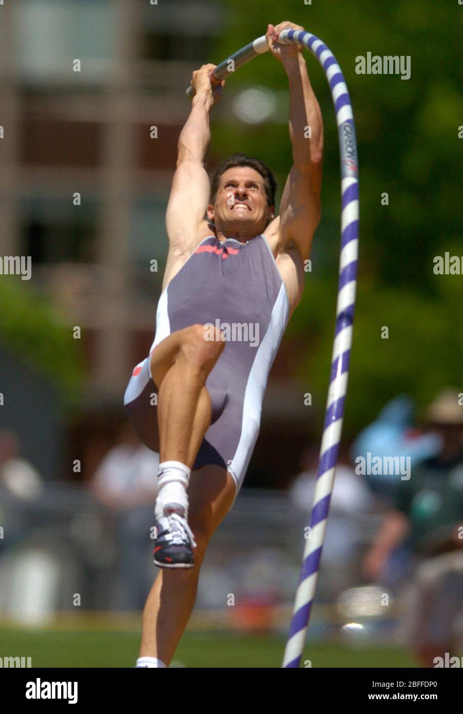 Eugene, United States. 19th June, 2004. Jeff Hartwig wins the men's ...