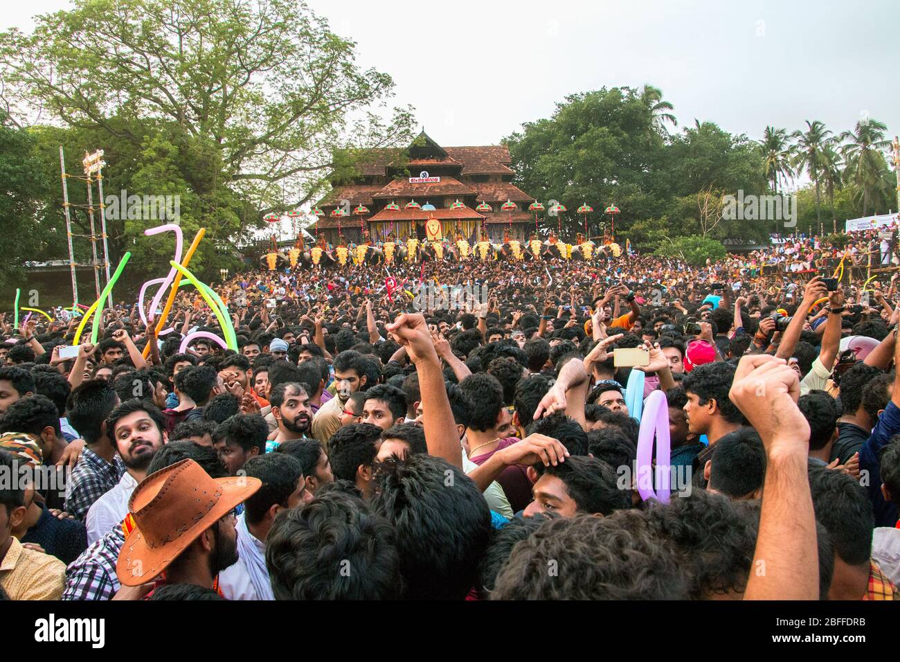 Thrissur pooram hi-res stock photography and images - Alamy