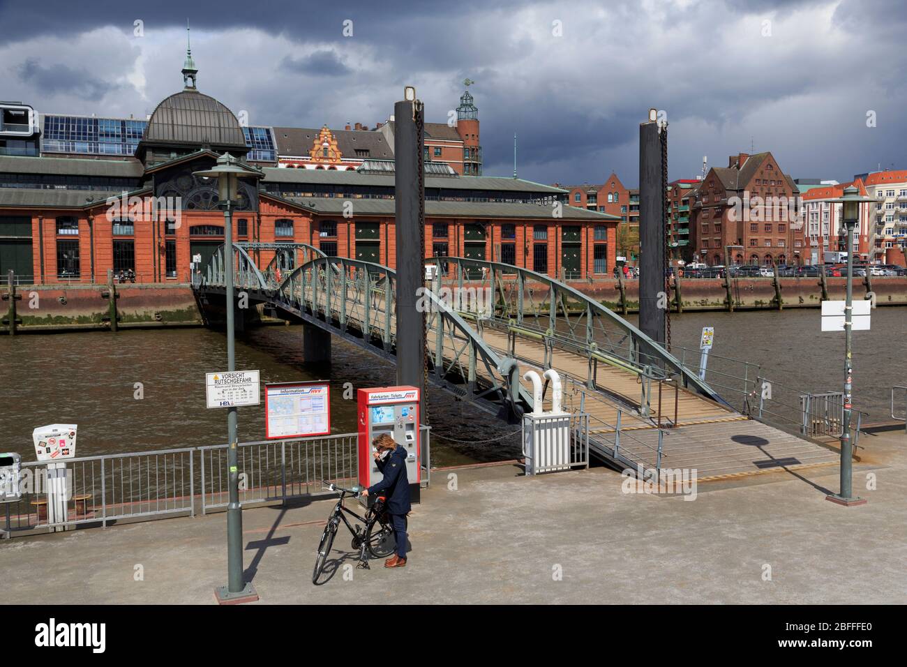 Fish market architecture hi-res stock photography and images - Alamy
