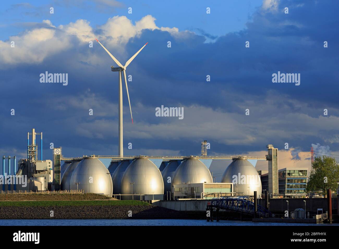 Wind tanks hi-res stock photography and images - Alamy