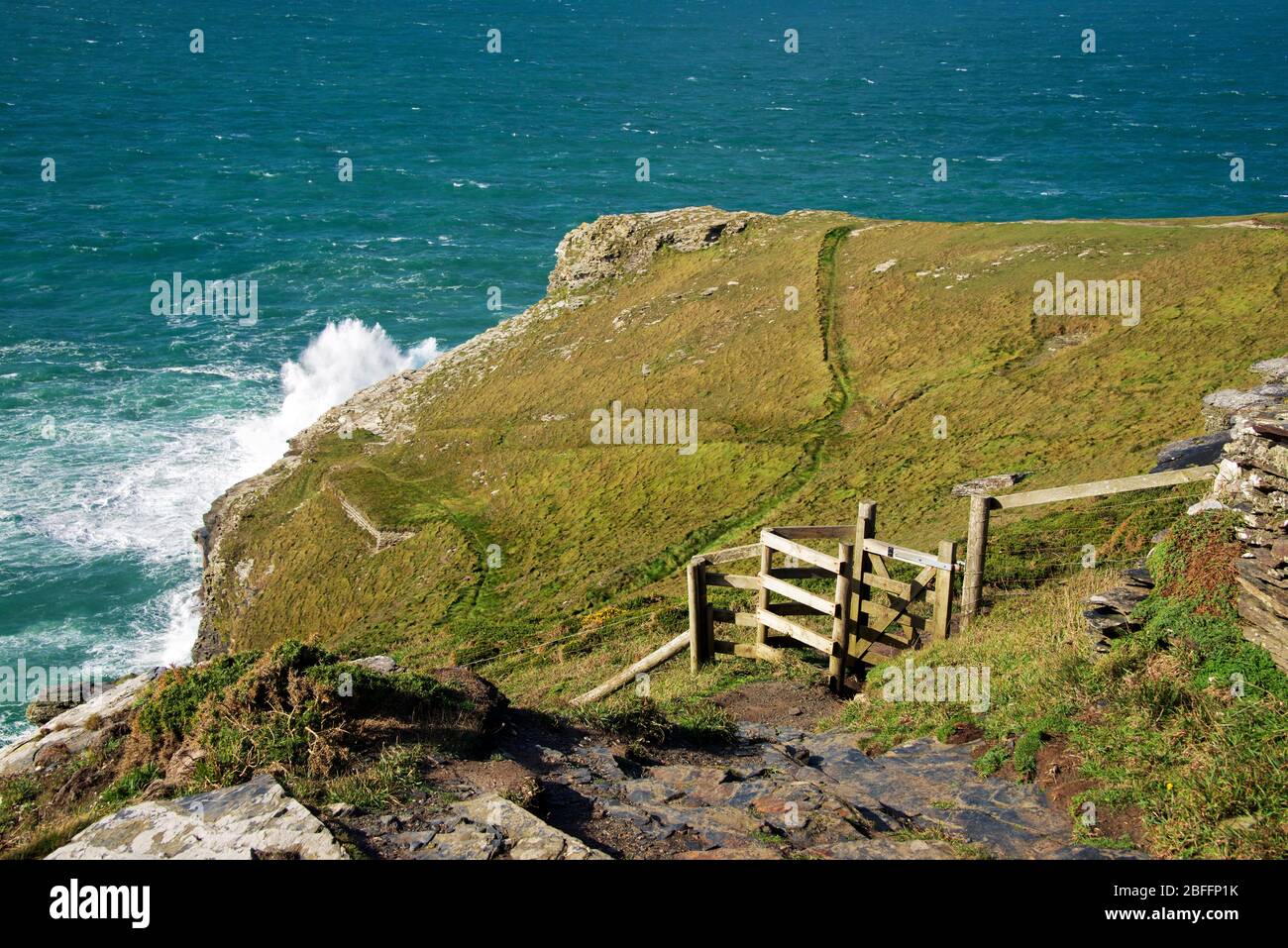 Coastline stile hi-res stock photography and images - Alamy