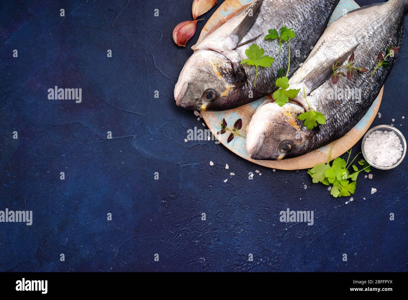 Fishes background hi-res stock photography and images - Alamy