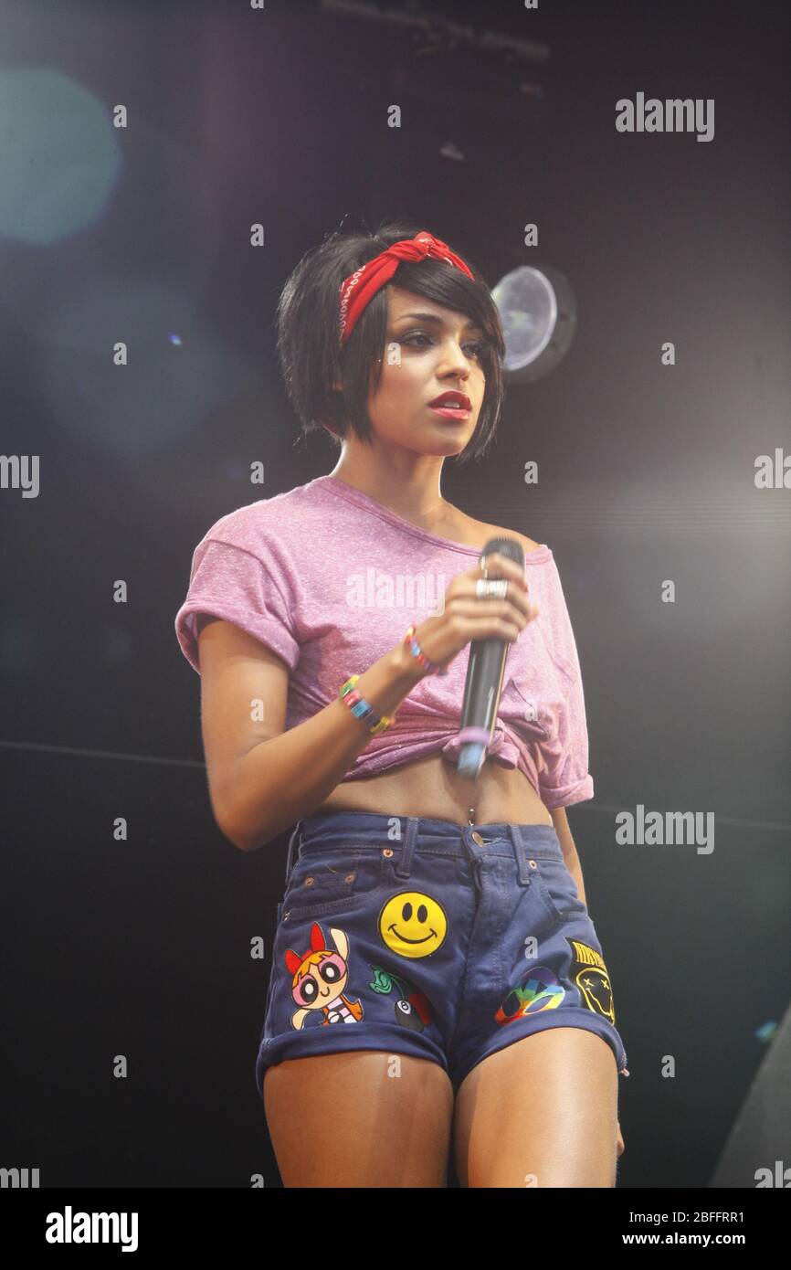 Jessica Agombar High Resolution Stock Photography and Images - Alamy