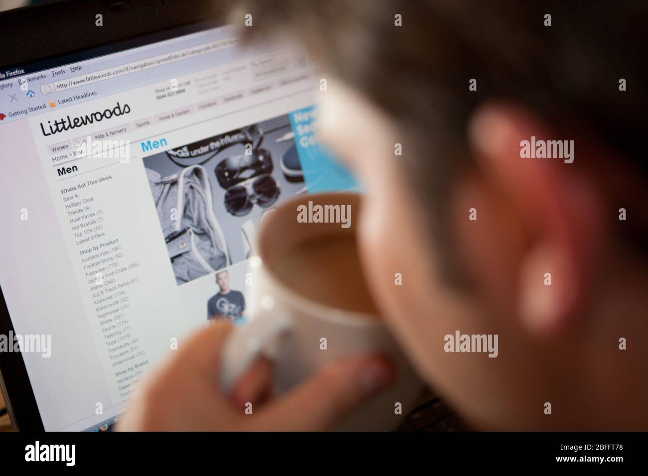 Littlewoods catalogue hi-res stock photography and images - Alamy