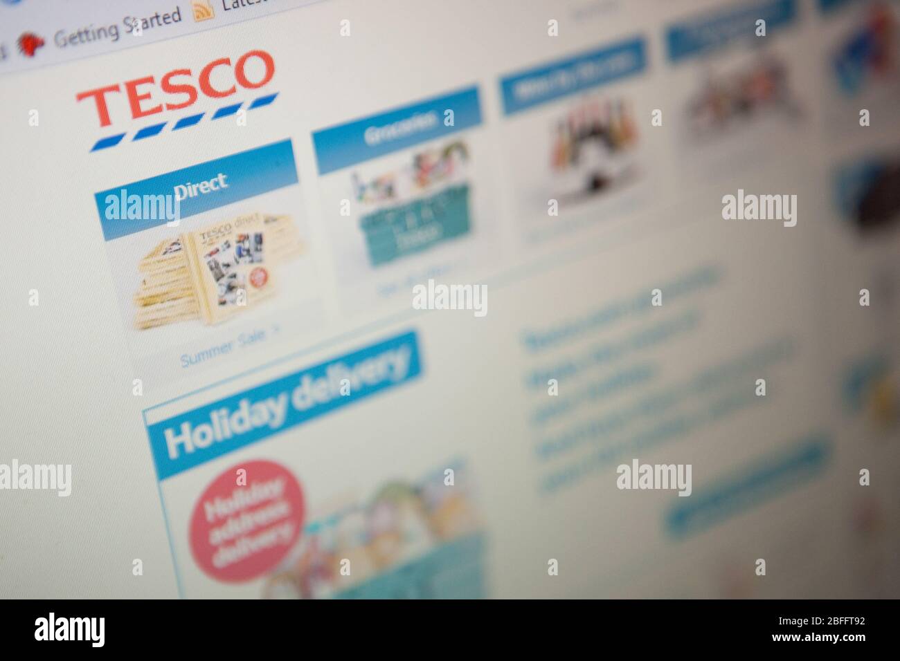 Tesco website online shopping hi-res stock photography and images - Alamy