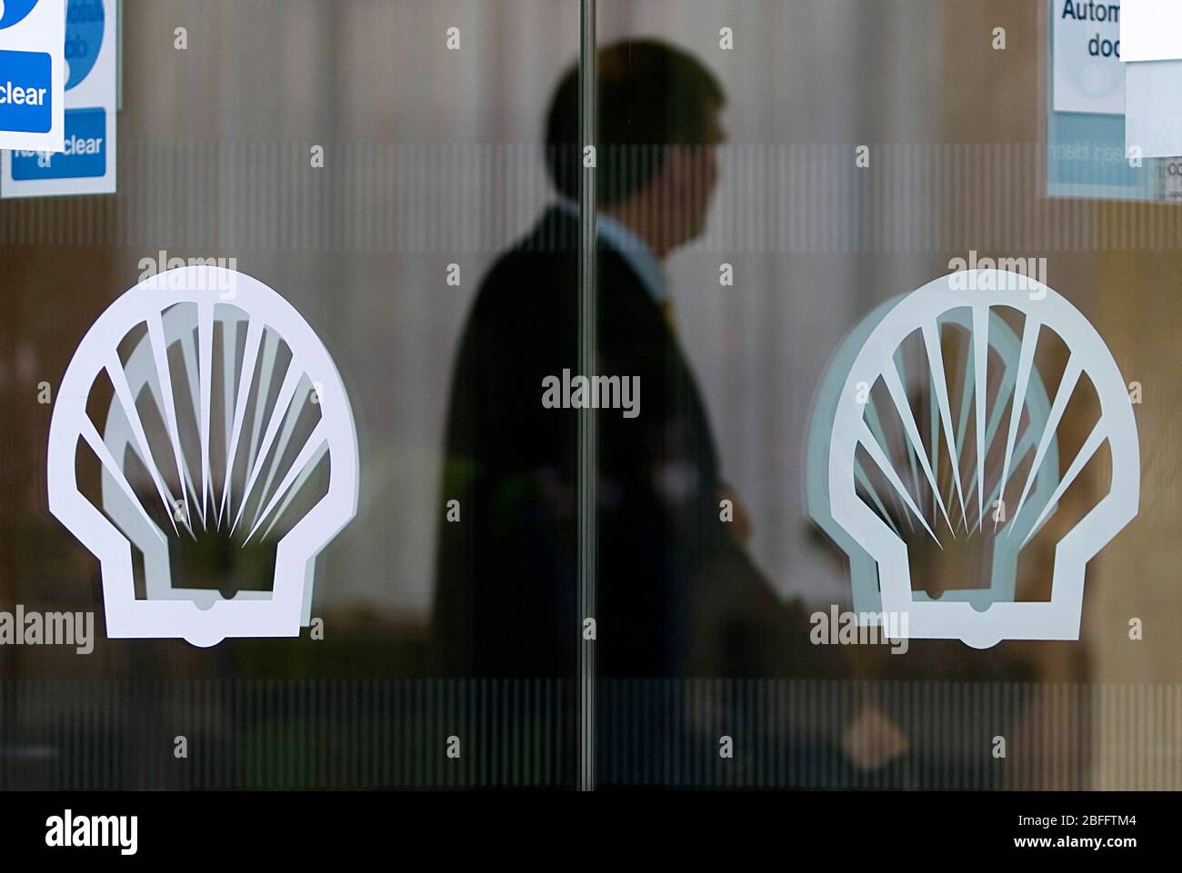 Illustrative image of the Shell Centre, London Stock Photo - Alamy