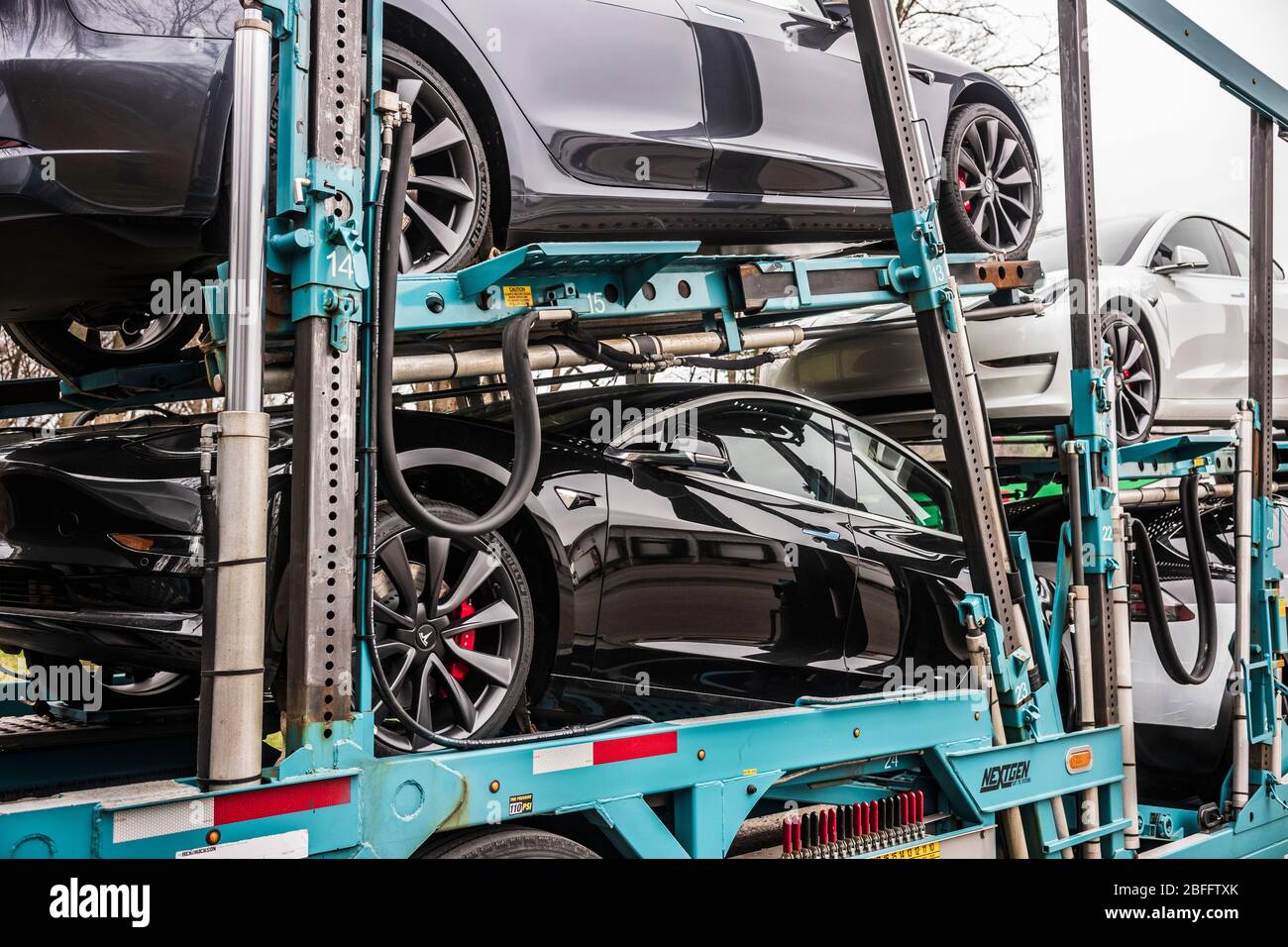 Vestal, NY/USA - April 11, 2020: A semi-tracker trailer hauling seven ...