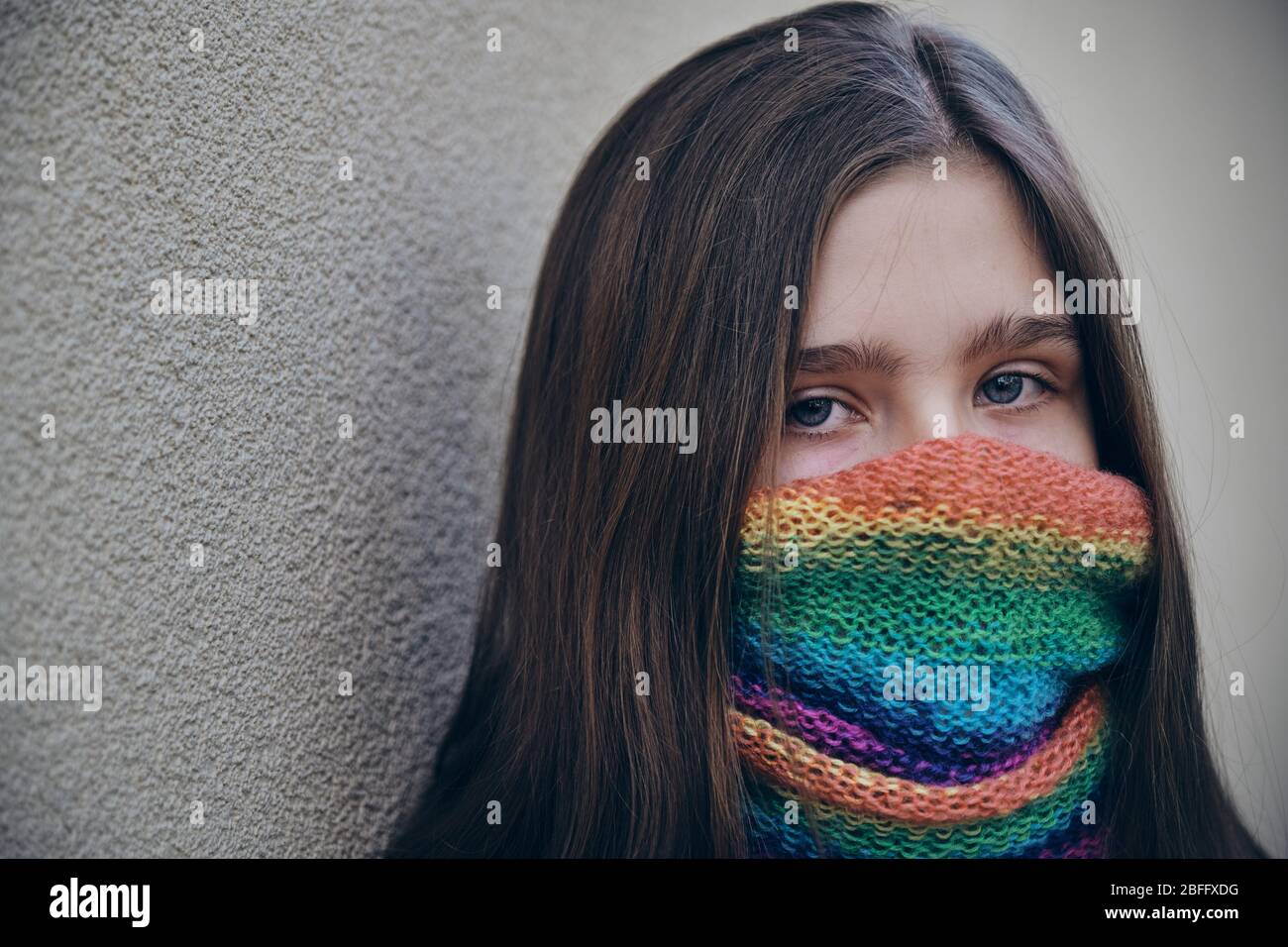 Cover nose with scarf hi-res stock photography and images - Alamy