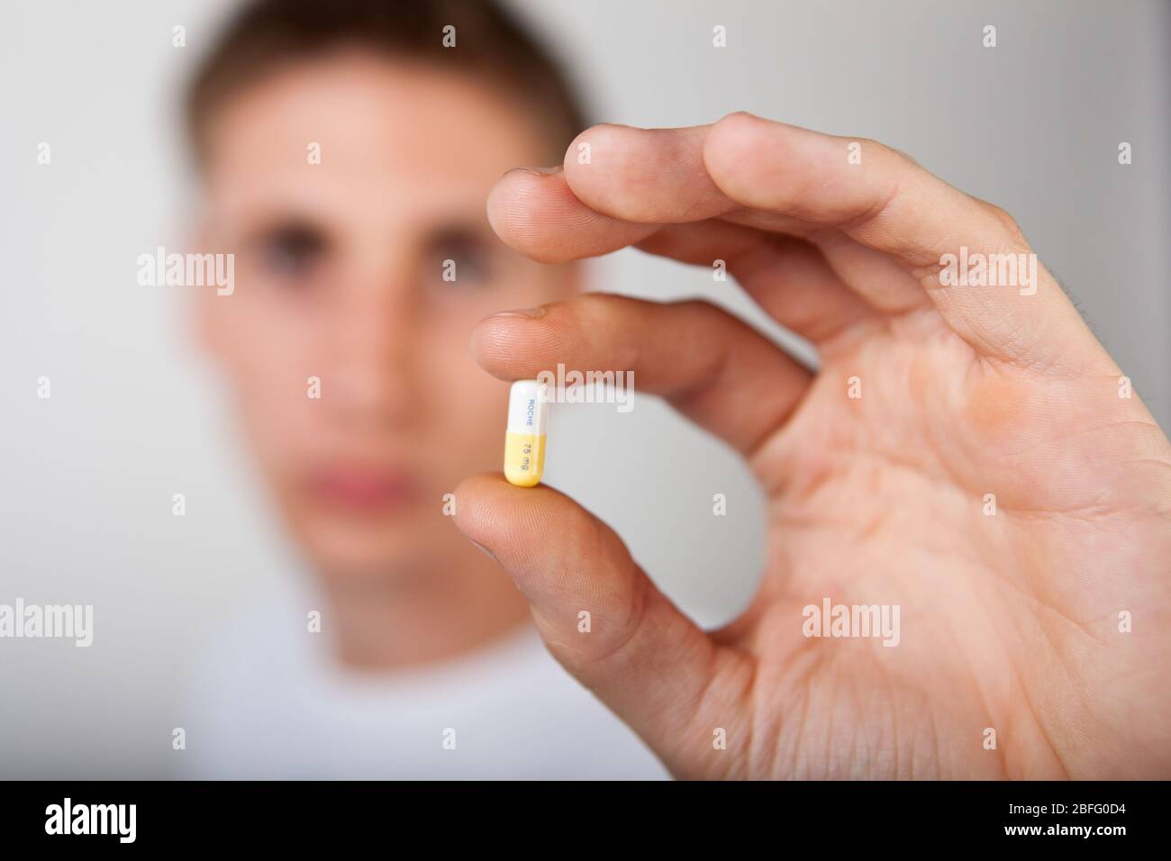 Illustrative image of a Tamiflu tablet Stock Photo - Alamy