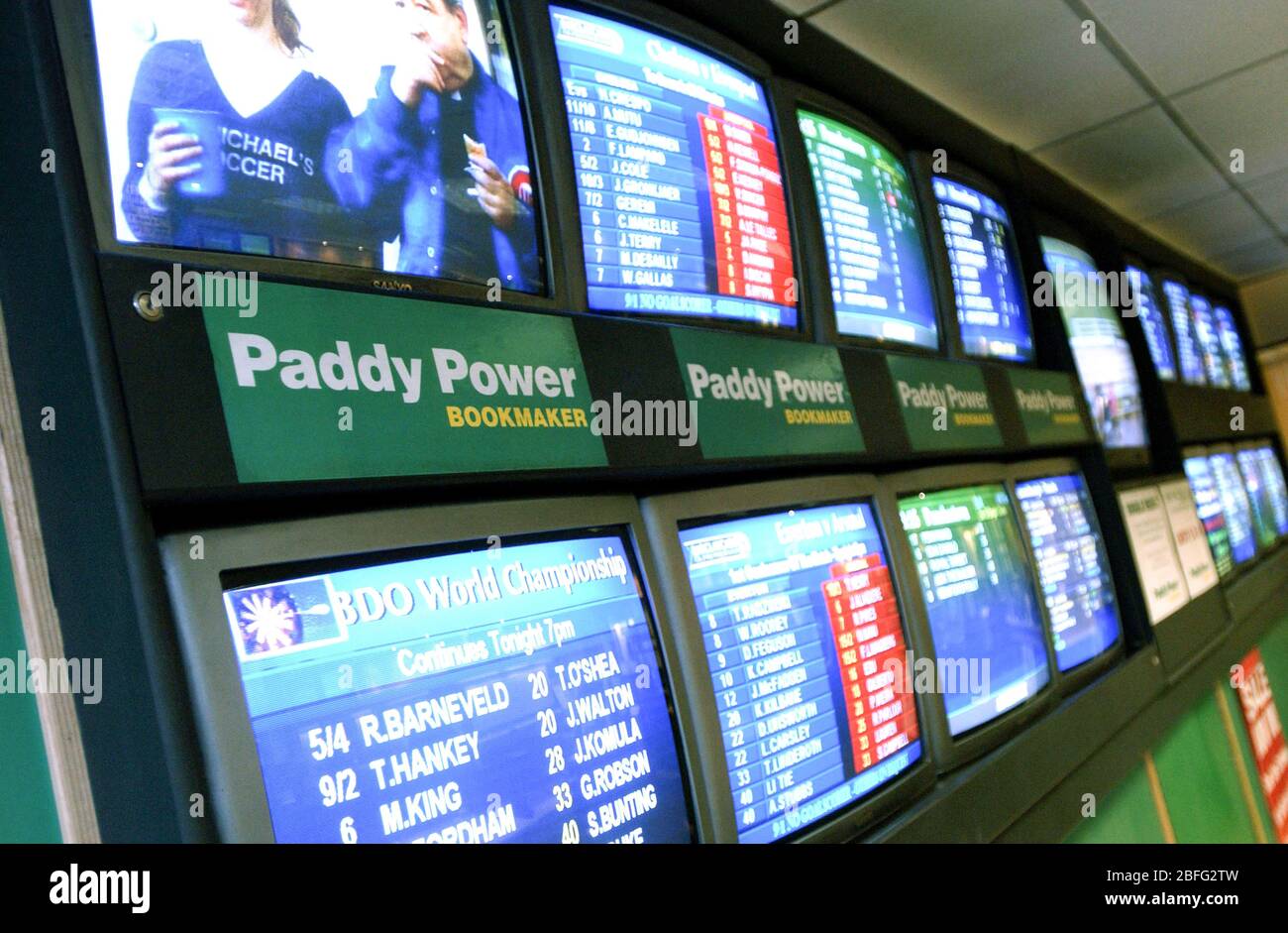 Picture shows a Paddy Power bookmakers in Central London Stock Photo ...