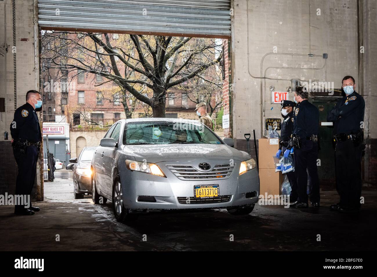 Nyc sheriff hi-res stock photography and images - Alamy