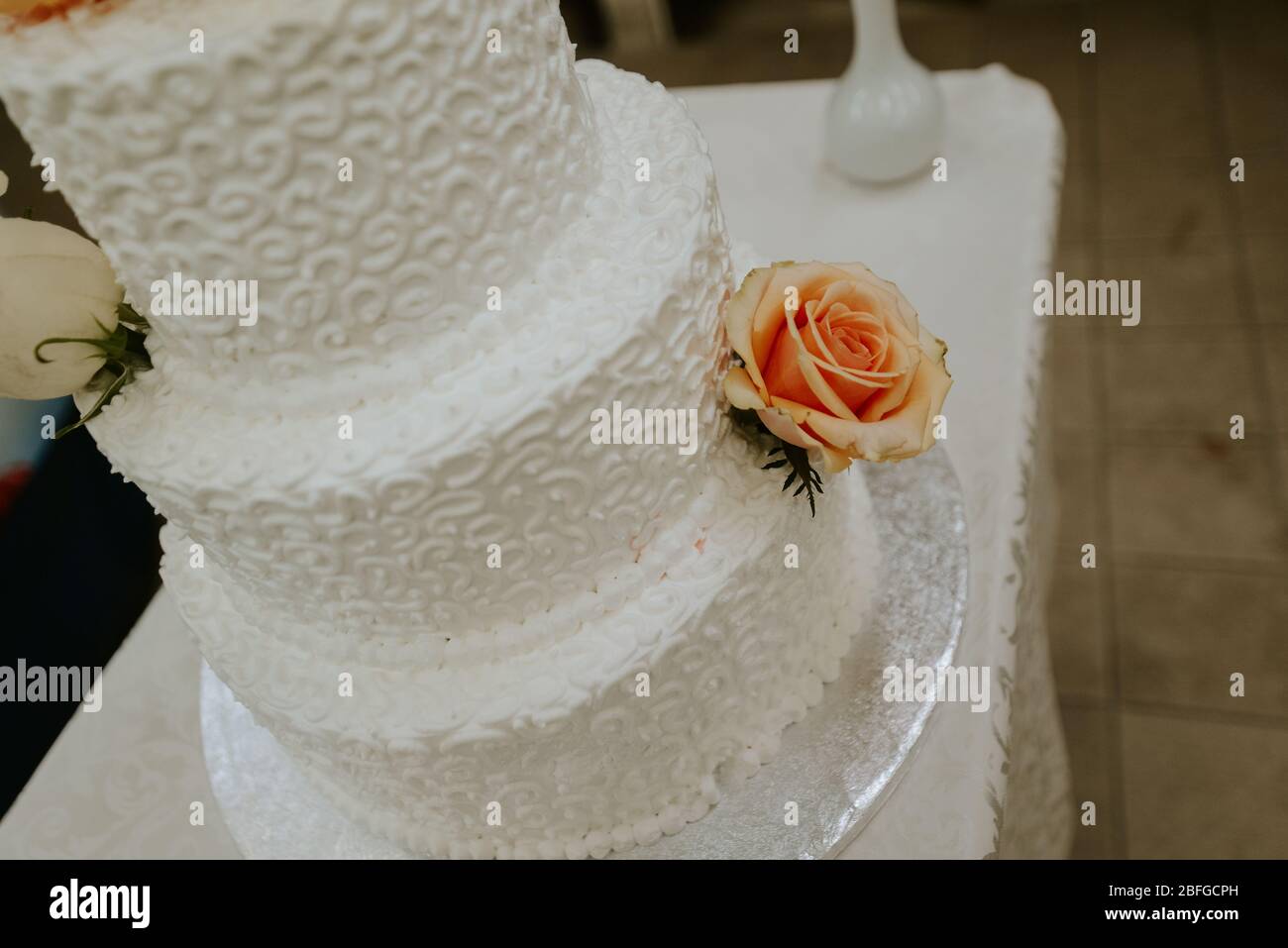 A beautiful big cake for a special event. Sweet table for special party ...