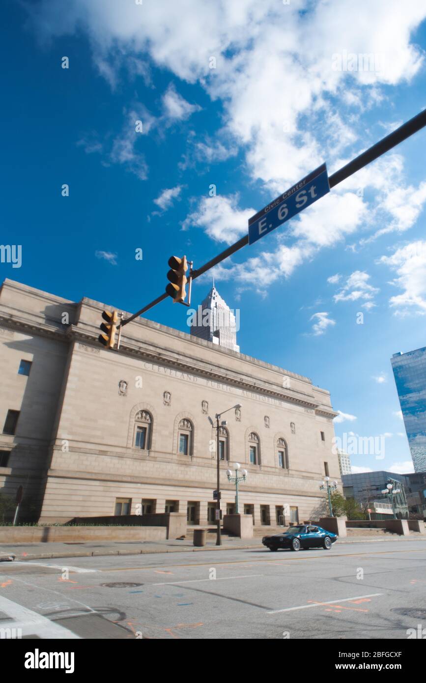 Cleveland ohio street photography hi-res stock photography and images ...