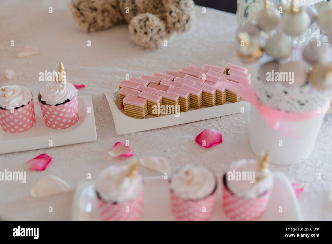 A beautiful big cake for a special event. Sweet table for special party ...