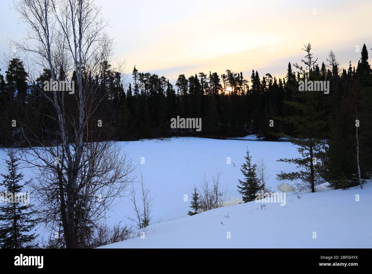 Lake ontario sunrise hi-res stock photography and images - Alamy