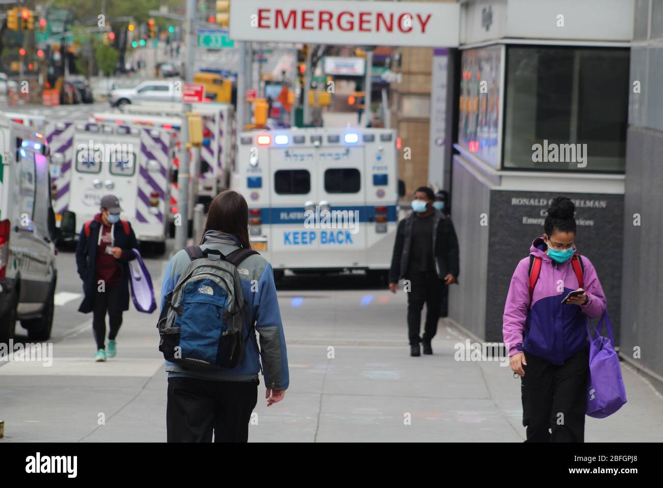 Crowded hospital usa hi-res stock photography and images - Alamy