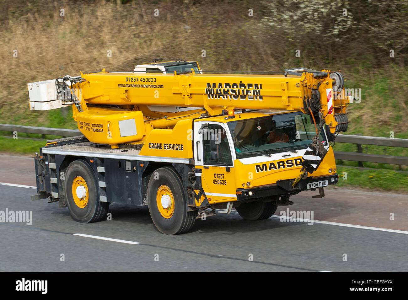 Crane hire vehicle hi-res stock photography and images - Alamy